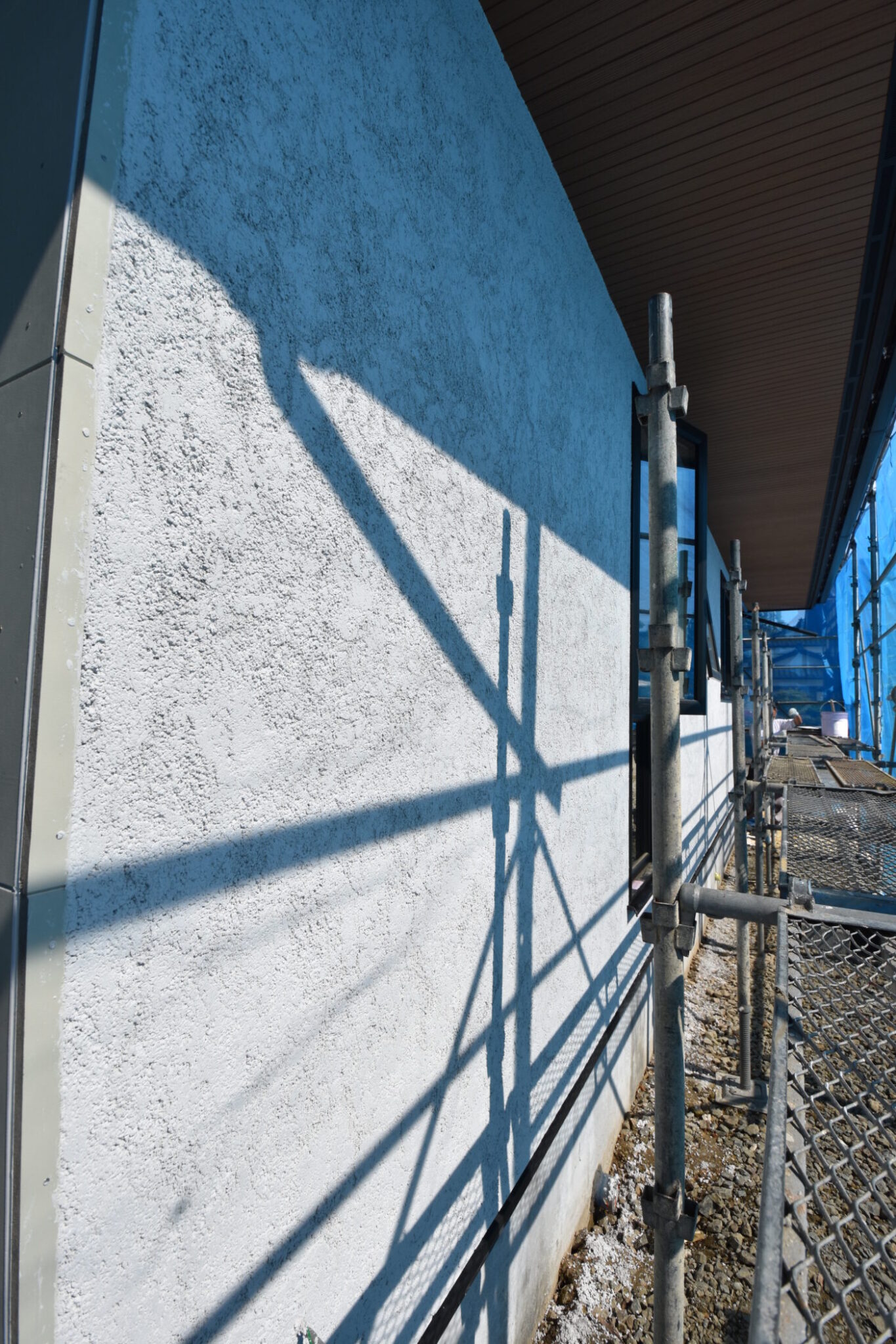 鶴岡市大山U邸【HEAT20・G3・断熱等級7・耐震等級3】塗り壁工事 | 有限会社 桂建設